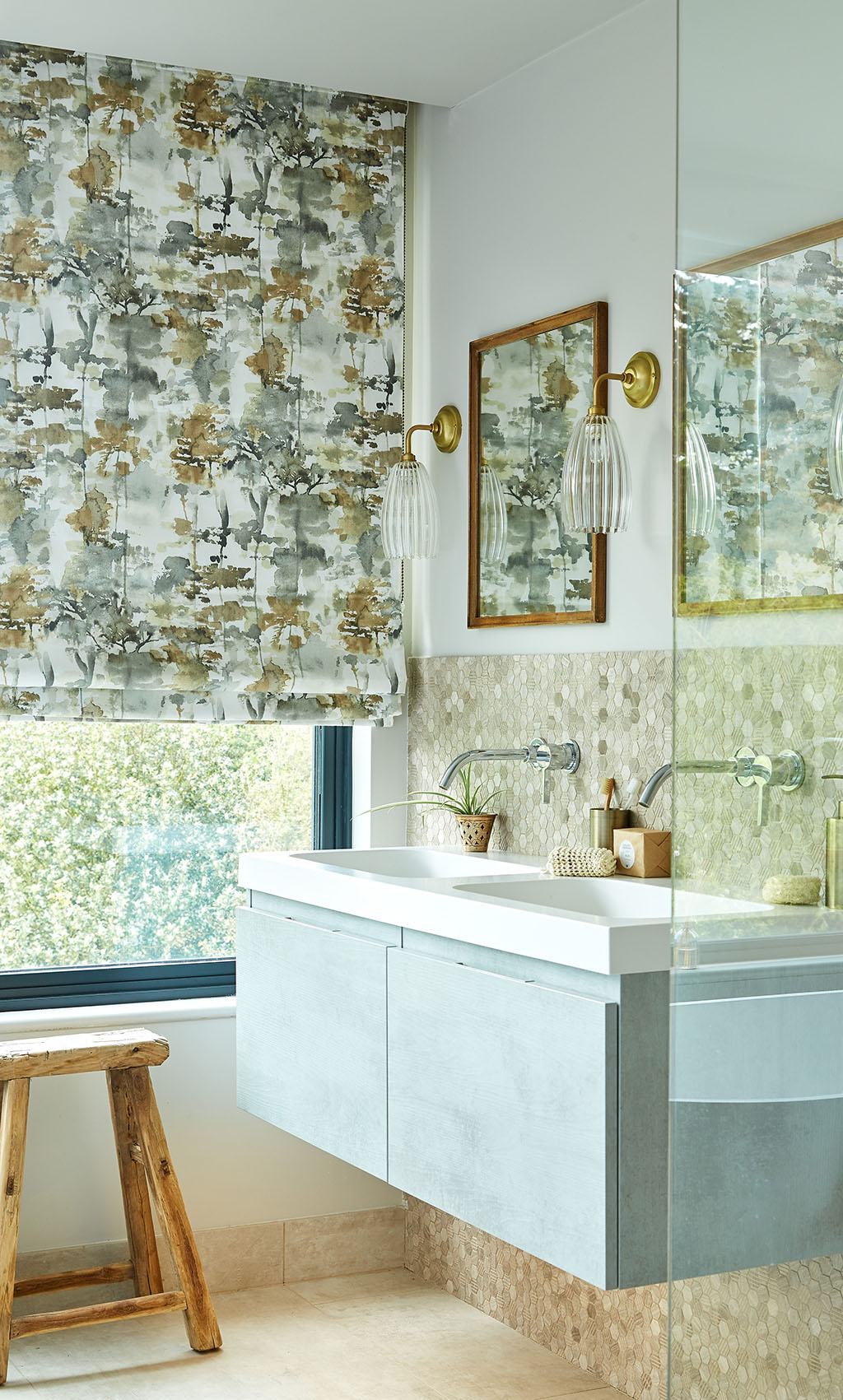 Roman blinds - Made to measure - Castle Blinds and Awnings